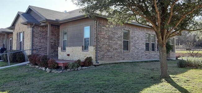 1301 Old Dicey Rd Unit 430, Weatherford, TX 76085 - Condo for Rent in ...