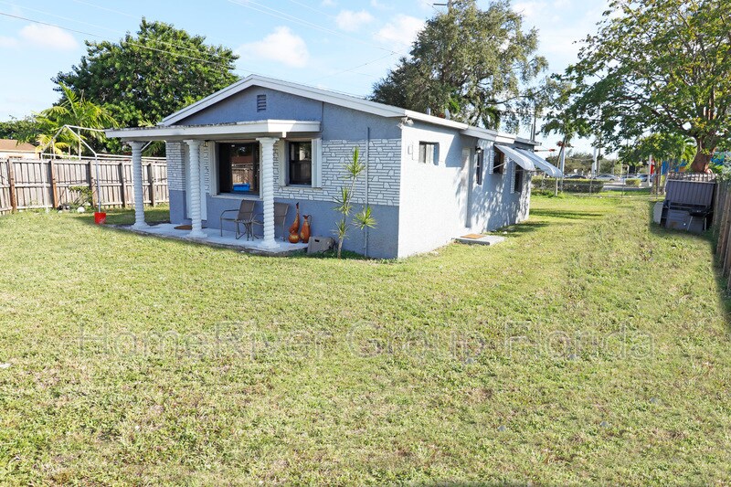 4000 SW 28th St, West Park, FL 33023 - House Rental in West Park, FL ...