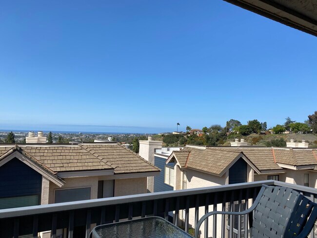 3733 Balboa Ter, San Diego, CA 92117 - Townhome Rentals in San Diego CA ...