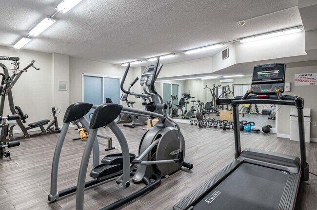 Spring Garden Apartments - 5770 Spring Garden Rd Halifax, NS ...