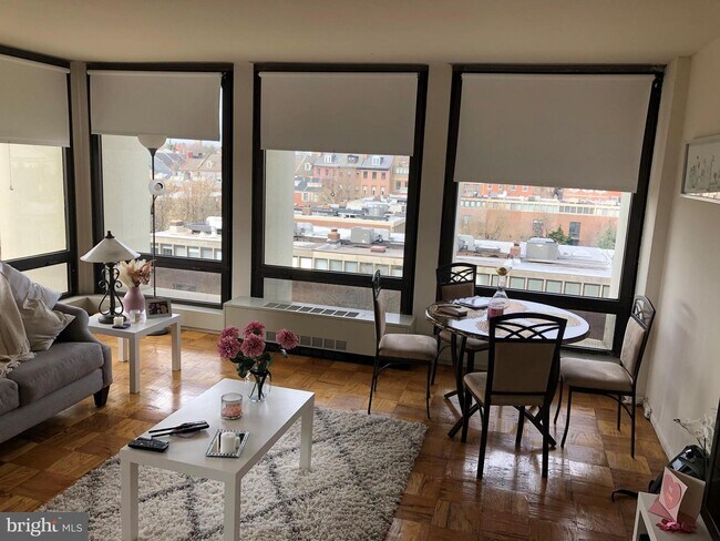 210 Locust St Unit 4DW, Philadelphia, PA 19106 - Room for Rent in ...