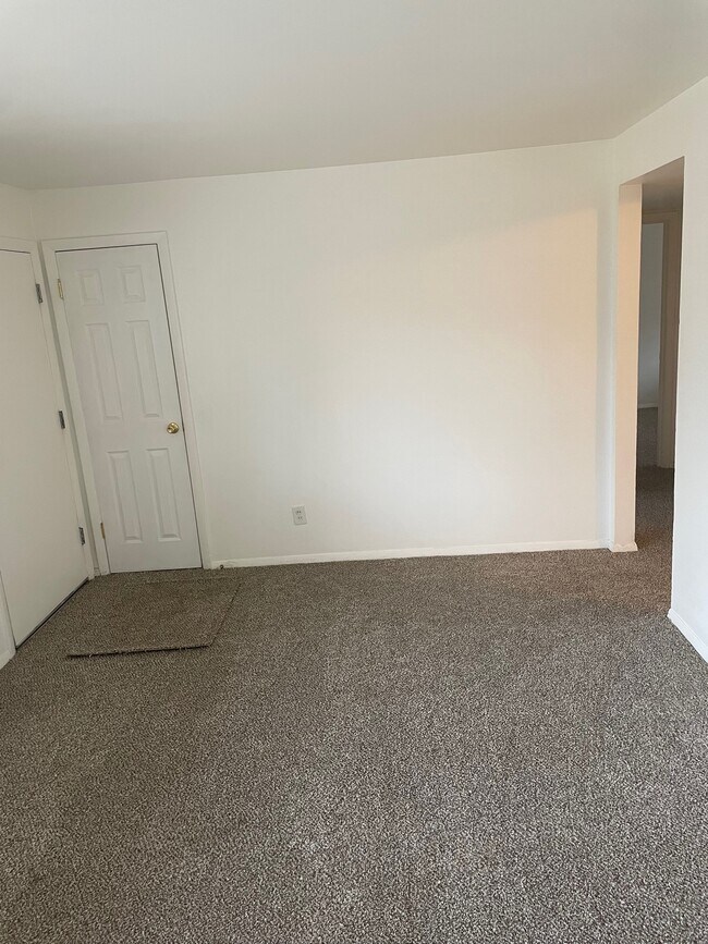 11262 Liana Ln, Saint Ann, MO 63074 - Townhome Rentals in Saint Ann MO ...