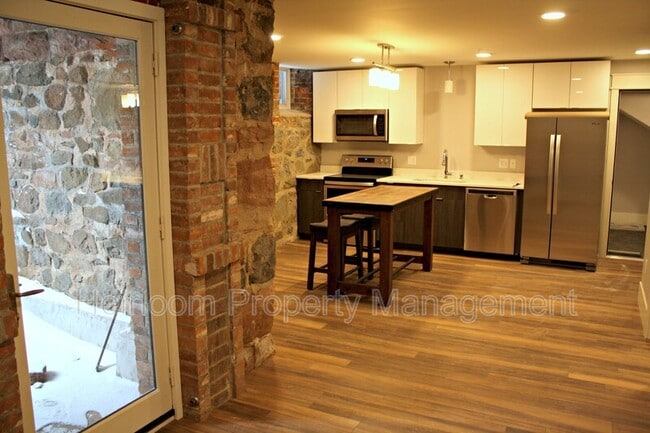 1509 E Superior St Unit #101, Duluth, MN 55812 - Condo for Rent in ...