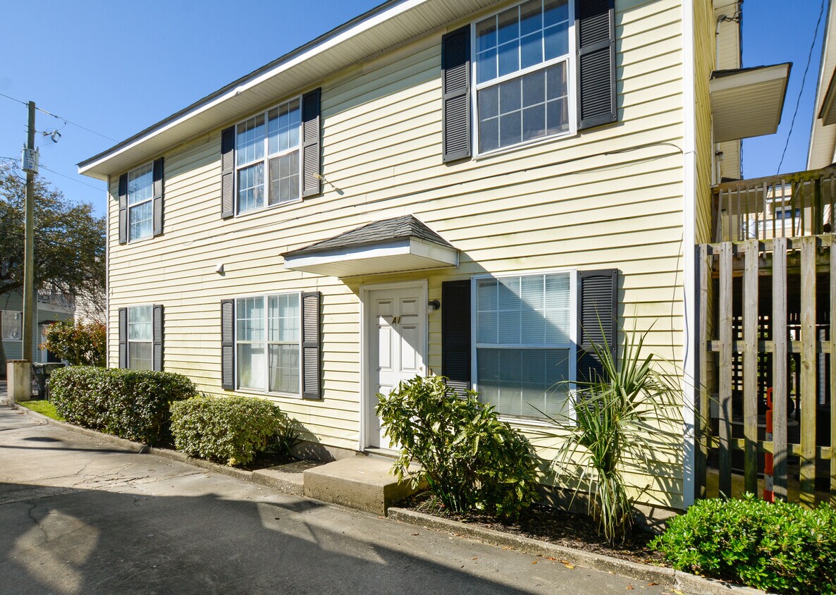 104 Spring St Unit A-1, Charleston, SC 29403 - Room for Rent in ...