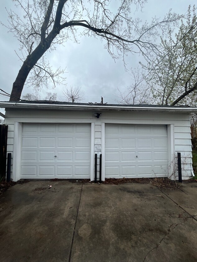 1287 Elm St, Green Bay, WI 54302 - House Rental in Green Bay, WI ...