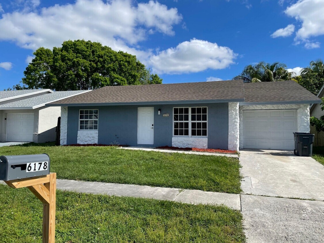 6178 Wauconda Way W, Lake Worth, FL 33463 - House Rental in Lake Worth ...