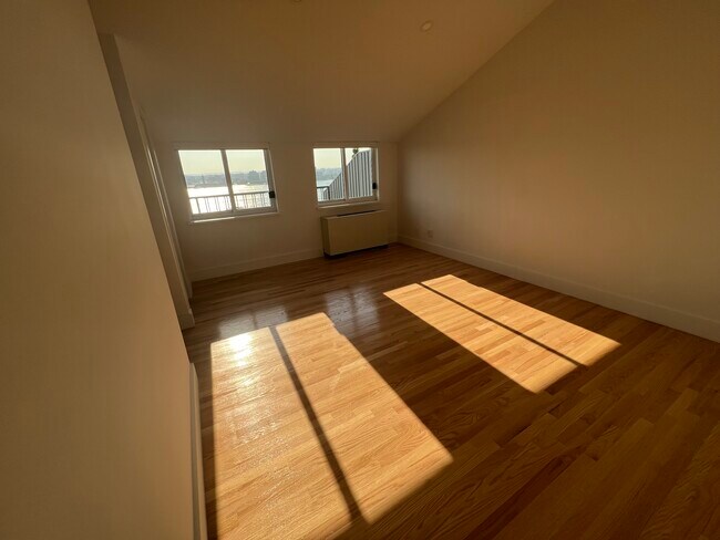 110 Barrow St Unit Penthouse, New York, NY 10014 - Apartments in New ...