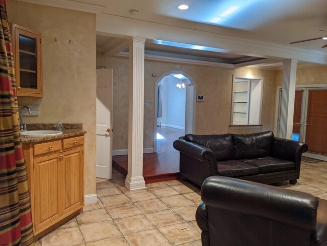 10 Marvin Ave, Linwood, NJ 08221 - House Rental in Linwood, NJ ...