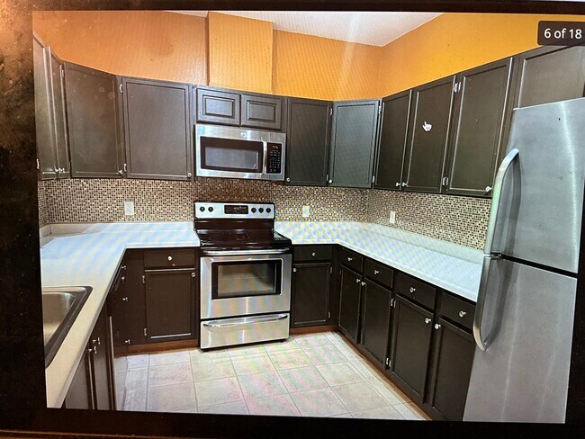 Apartments for Rent with a Swimming Pool in Meadows, Middleton ...