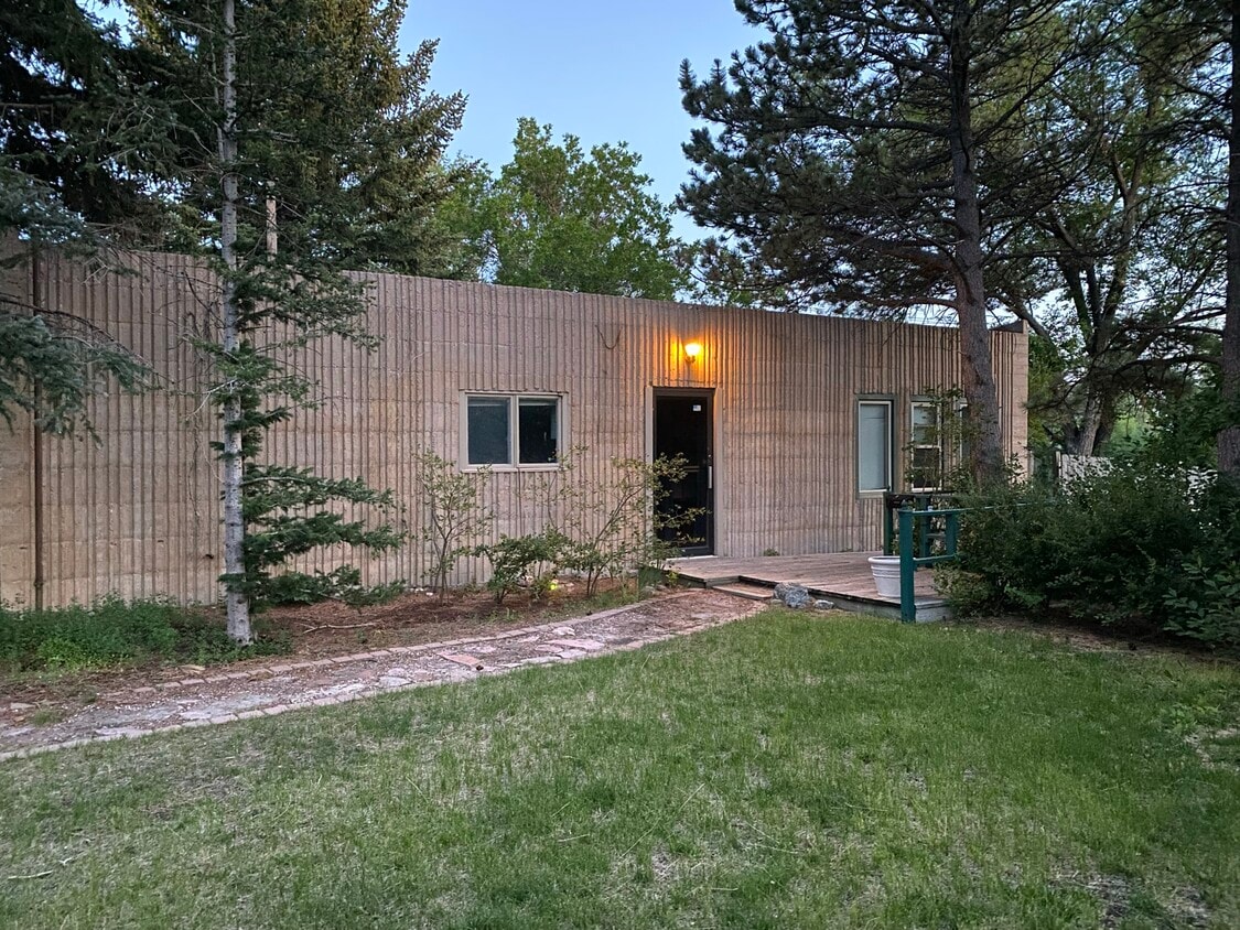 1859 Milton Dr, Cheyenne, WY 82001 - House Rental in Cheyenne, WY ...