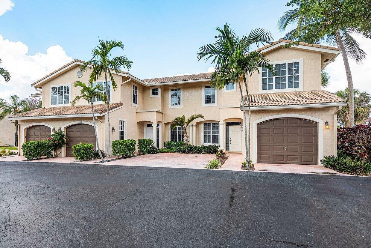 350 SW 8th St, Boca Raton, FL 33432 - Townhome Rentals in Boca Raton FL ...