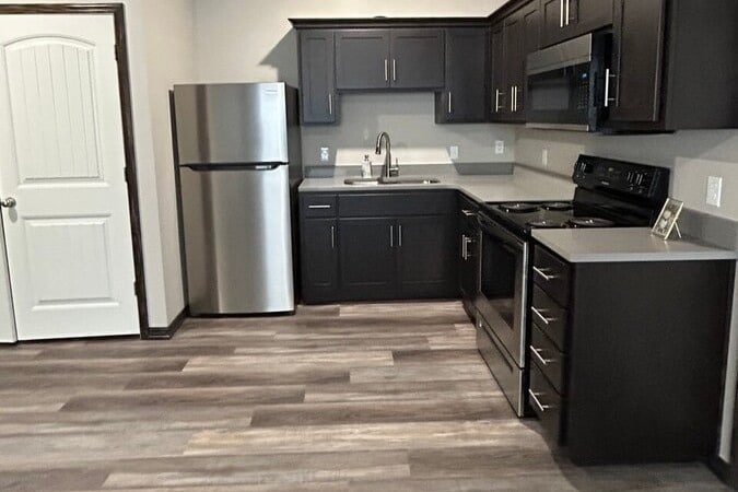24 Eleven Jackson - 2411 South Jackson Ave Joplin, MO 64804 ...