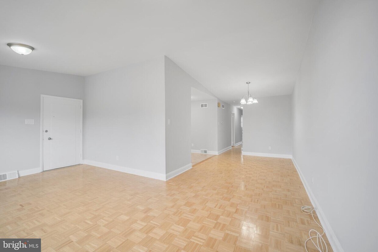 11817 Audubon Ave, Philadelphia, PA 19116 - House Rental in ...