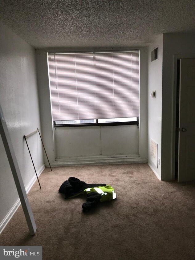 336 37th St SE Unit 301, Washington, DC 20019 - Room for Rent in ...