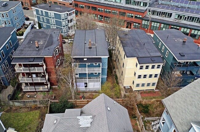 6 Cambridge Ter, Cambridge, MA 02140 - Townhome Rentals in Cambridge MA ...