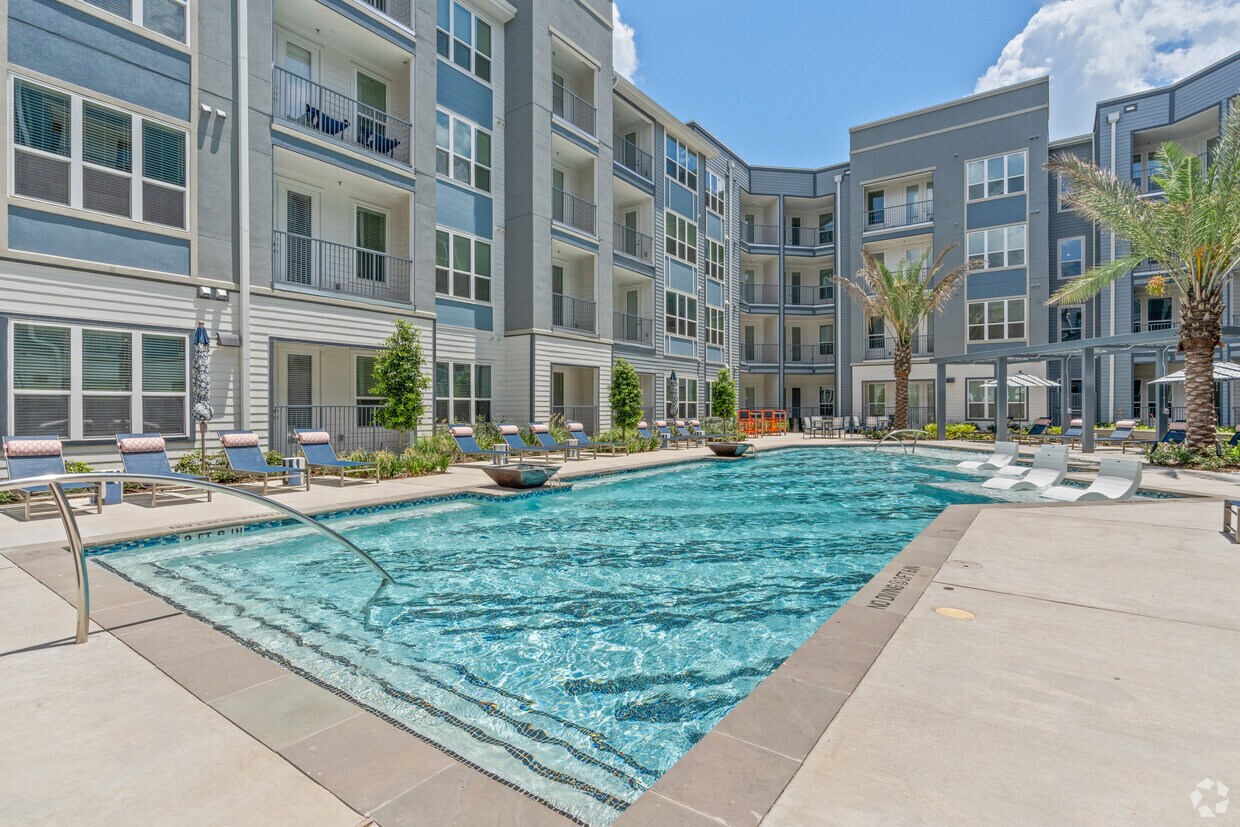 Neuhaus - Apartments in Spring, TX | Apartments.com