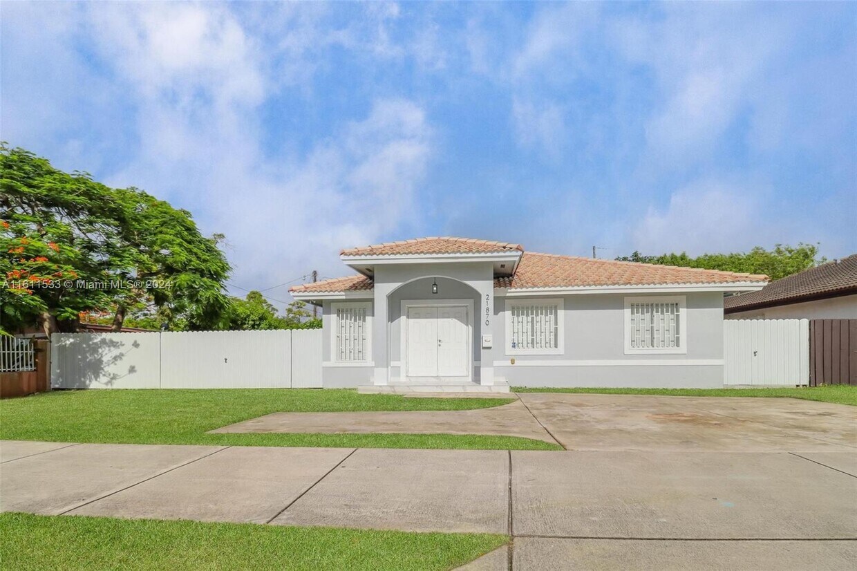 21870 SW 112th Ave Unit A, Miami, FL 33170 - Room for Rent in Miami, FL ...