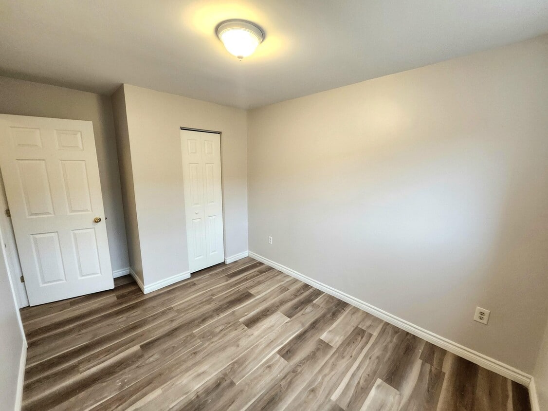 17 Scott Ave Unité 9, Rothesay, NB E2E 2K2 - Appartement à Louer à ...