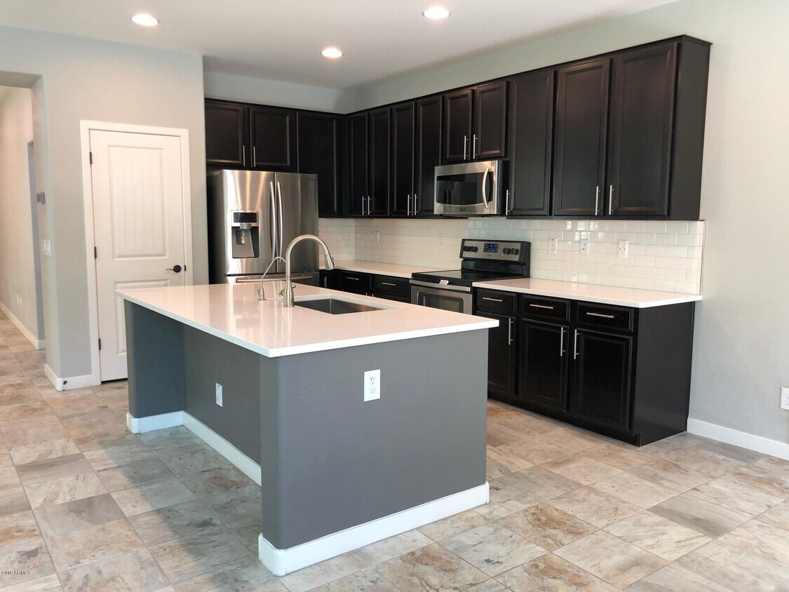 125 E Chelsea Ln, Gilbert, AZ 85295 - House Rental in Gilbert, AZ ...