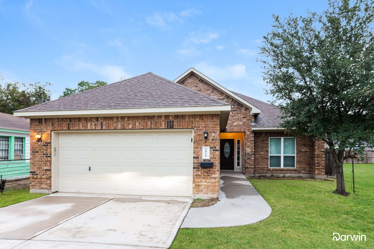 2616 Gregg St, Houston, TX 77026 | Apartments.com
