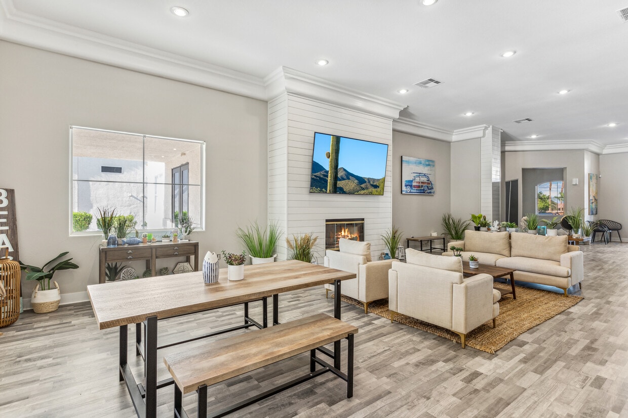 The Solena Apartments - 4249 N Commerce St North Las Vegas, NV 89032 ...