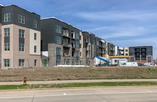 Attivo Trail Ankeny - Apartments at 1010 SW Magazine Rd Ankeny, IA ...