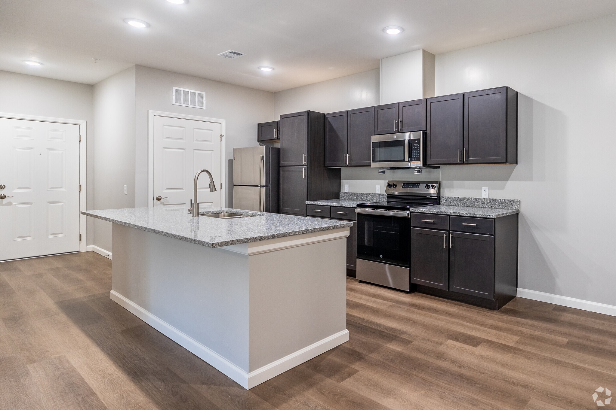 Seacoast Apartments - 250 Barrier Island Way Saint Marys, GA 31558 ...