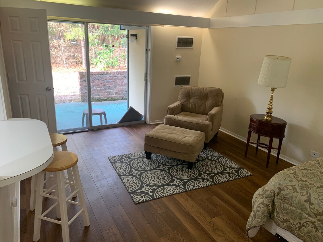 130 Fairway Ave, Southern Pines, NC 28387 - Condo for Rent in Southern ...