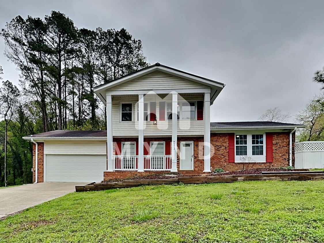 2213 Sanderford Rd, Raleigh, NC 27610 | Apartments.com