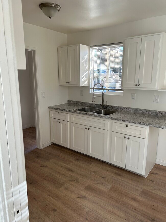 Downtown Compton Apartments for Rent - Compton, CA - Updated Today ...