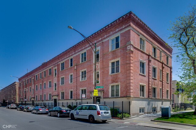 1161 E 61st St Unit 2, Chicago, IL 60637 - Condo for Rent in Chicago ...