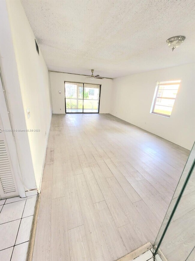 250 Gate Rd Unit 150, Hollywood, FL 33024 - Condo for Rent in Hollywood ...