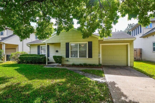 1741 Woodcrest Dr, Houston, TX 77018 - House Rental in Houston, TX ...