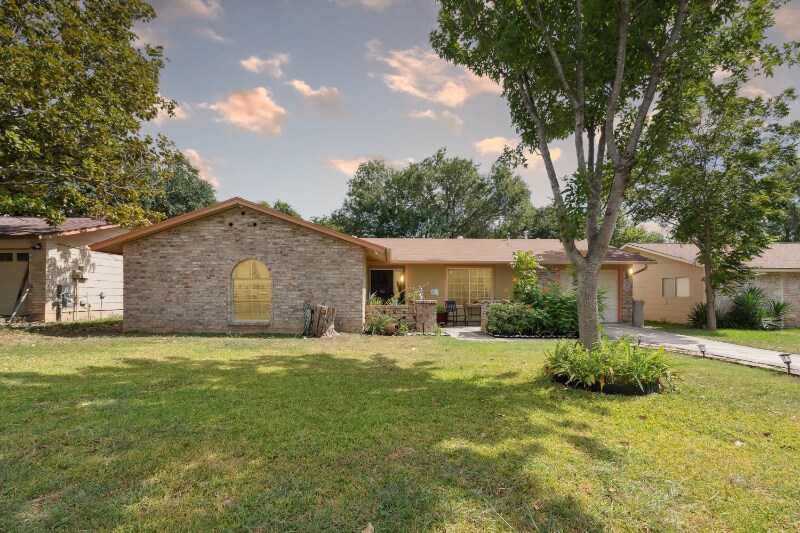 6738 Spring Manor St, San Antonio, TX 78249 | Apartments.com