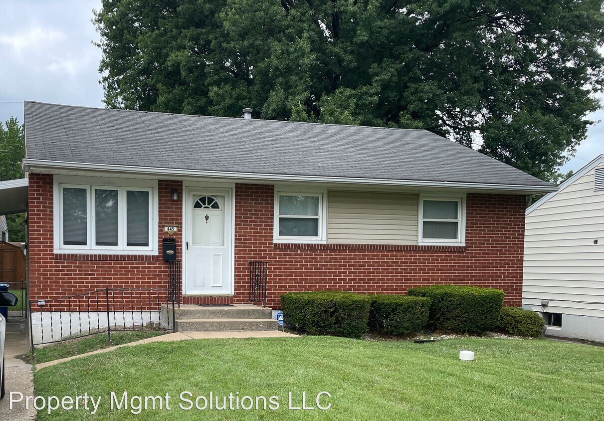 445 Shepley Dr, St. Louis, MO 63137 - House Rental in St. Louis, MO ...