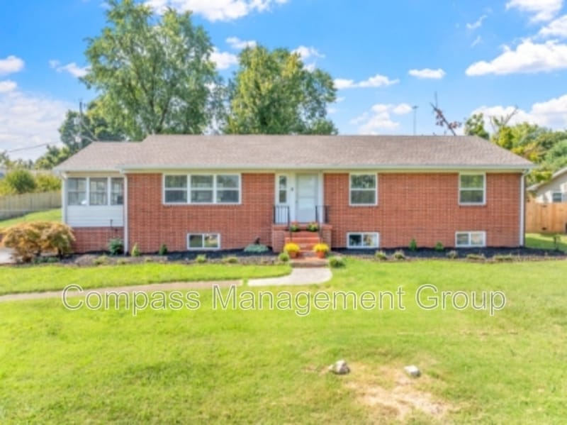 217 Buckingham Dr, Knoxville, TN 37909 - House Rental in Knoxville, TN ...