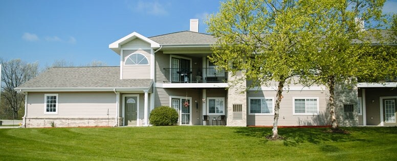 Edgewater Apartment Homes Apartments - 820 S Greenville West Dr ...