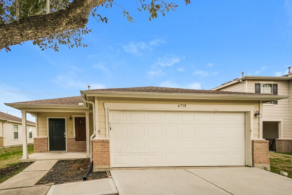 6718 Green Pear Ln, Houston, TX 77049 - House Rental in Houston, TX ...