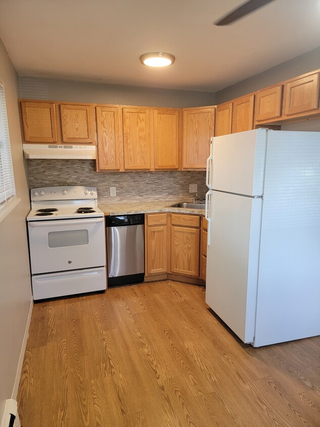 9975 W 59th Pl Unit 2, Arvada, CO 80004 - 9975 W 59th Pl Arvada, CO 80004 | Apartments.com