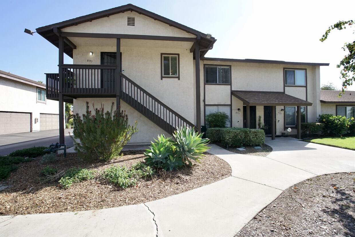 8177 Paradise Valley Ct, Spring Valley, CA 91977 - Townhome Rentals in ...