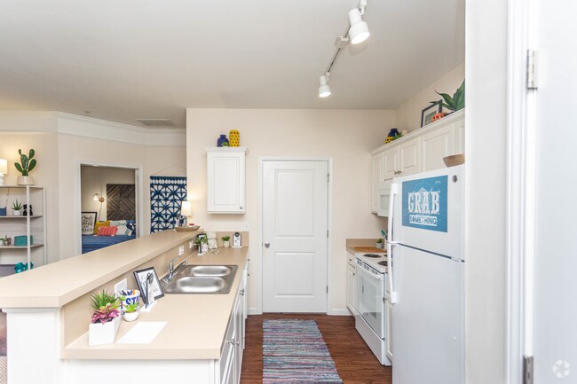 The Province-Kent Apartments - Kent, OH | Apartments.com