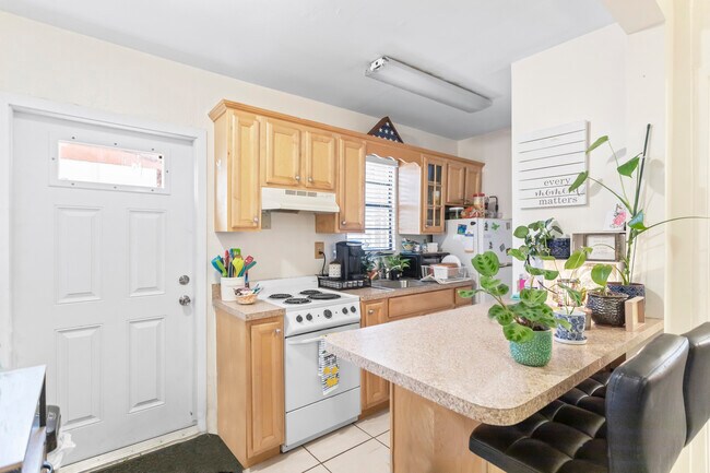 Princess Park Manor Apartments for Rent with Hardwood Floors - Miami, FL - Updated Today ...