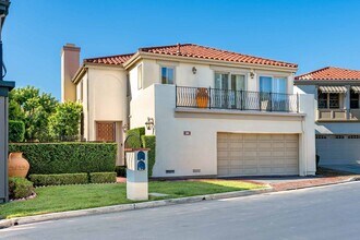 Apartments for Rent with Washer & Dryer in Del Lago, Long Beach ...
