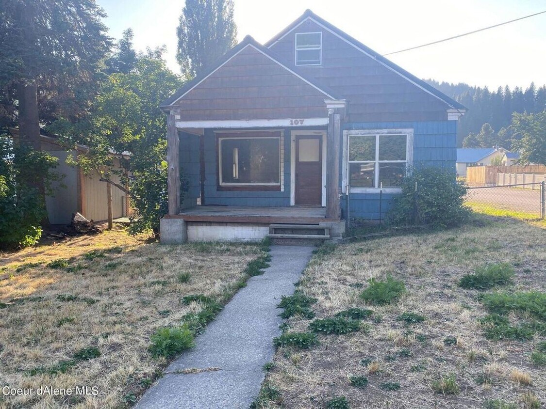 107 Markwell Ave, Silverton, ID 83867 - House Rental in Silverton, ID ...