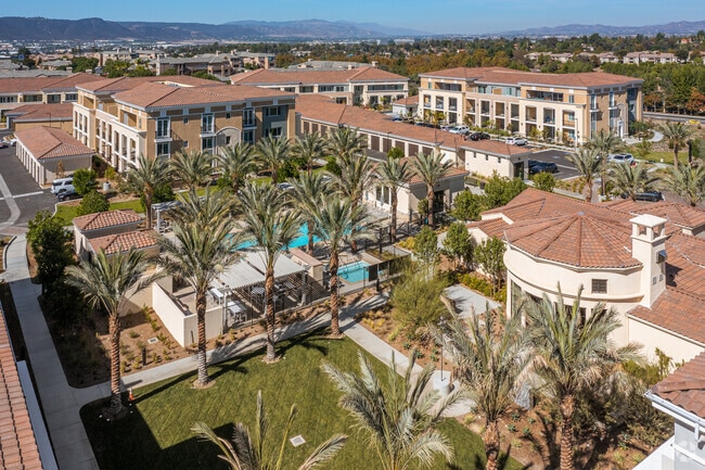 Apartments for Rent with a Walk-In Closet in The Villages, Temecula ...