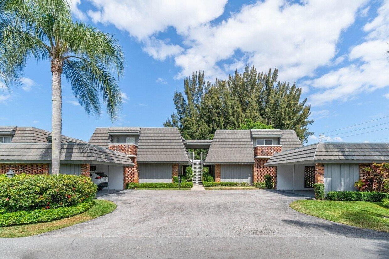 408 Pine Tree Ct Unit 12, Atlantis, FL 33462 - Condo for Rent in ...