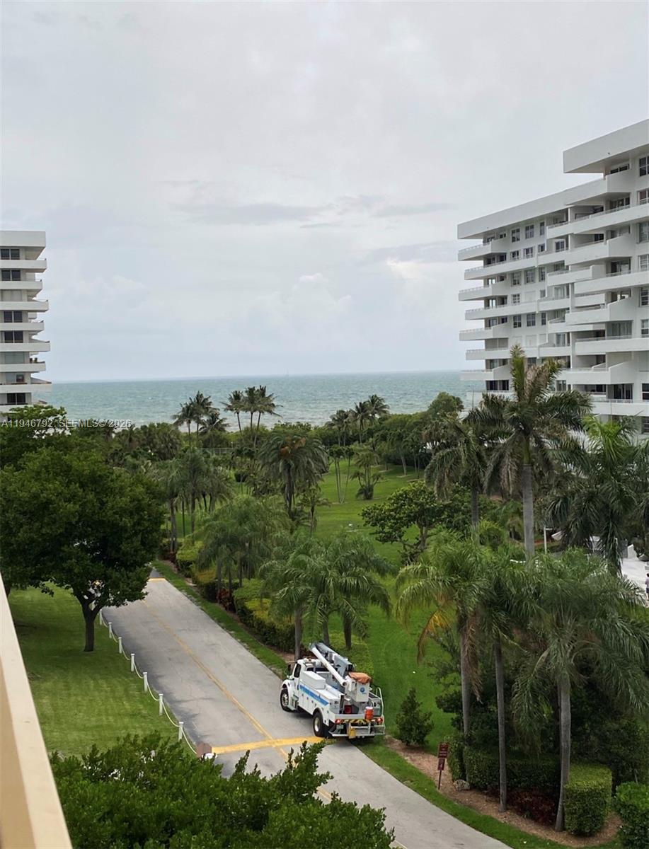 155 Ocean Ln Dr Unit 611, Key Biscayne, FL 33149 - Room for Rent in Key ...