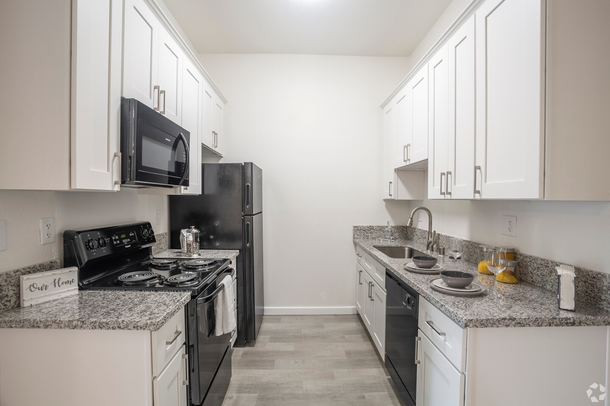 Elan Terraza La Jolla - 5155-5158 Luigi Ter San Diego, CA 92122 ...