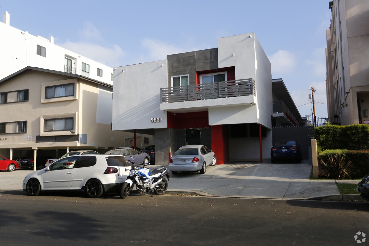 335 Apartments for Rent in Hollywood, CA | Westside Rentals