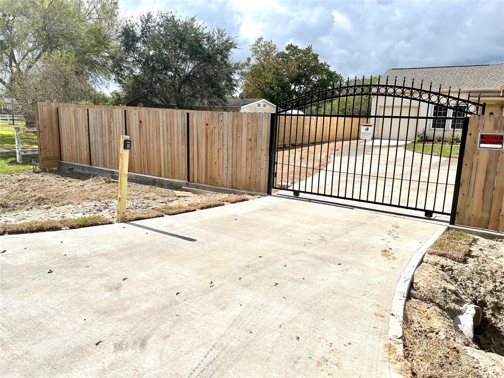 9610 Puritan Way Unit B, Rosharon, TX 77583 - Room for Rent in Rosharon ...